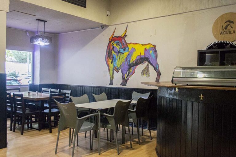 Torito Bar, comida típica colombiana