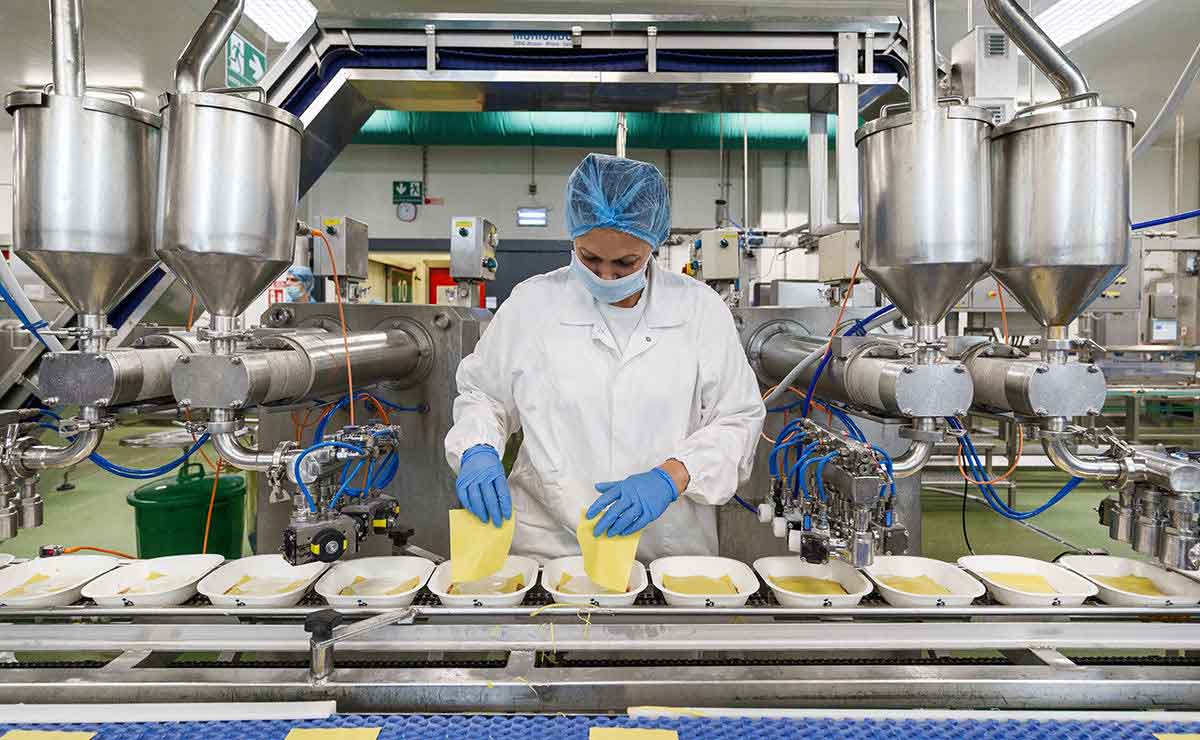 Oferta de empleo en Talavera: Se necesita Operario de producción - Cover Talavera