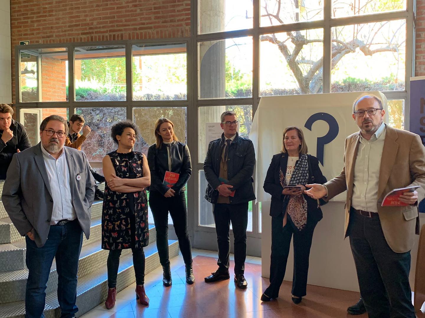 Musea: El arte cautiva las aulas en Talavera con piezas únicas de la ...